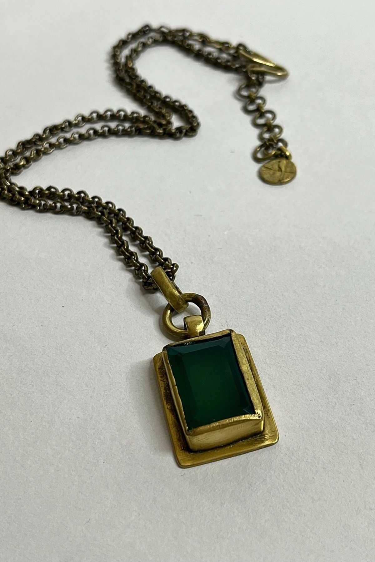 SRK - alloy pendant on chain for men, trending fashion & style